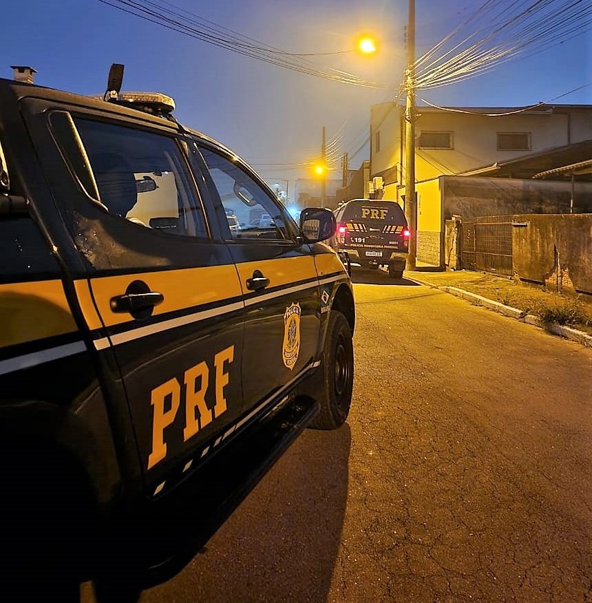 Operação do Gaeco cumpre mandados em 22 cidades de SC e RS - Guararema News