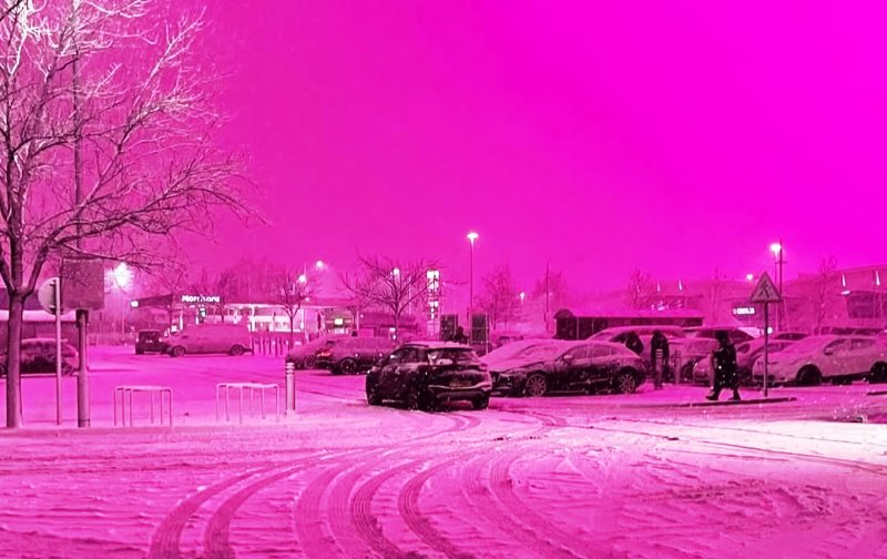 Misterio? Céu fica cor de rosa em cidade da Inglaterra; veja imagens ...